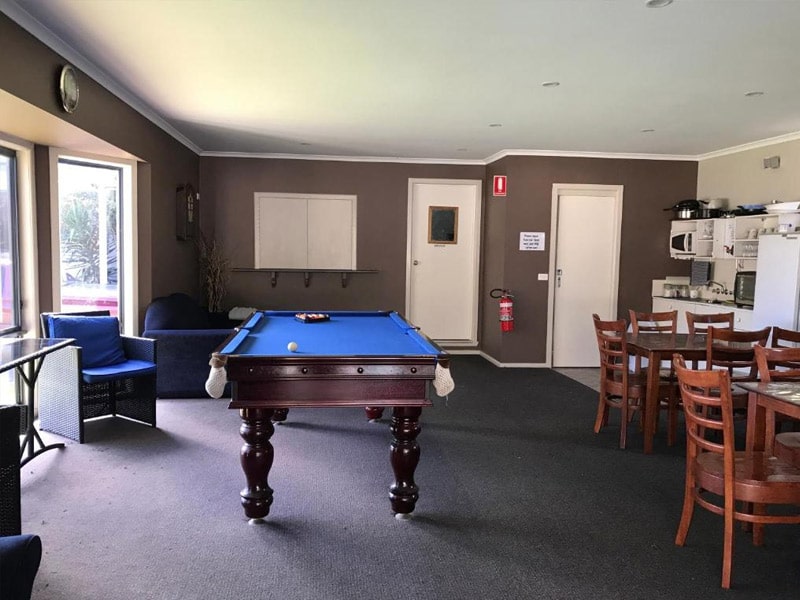 The Rosebud Motel | Rye Schoolies Accommodation 2023 & 2024